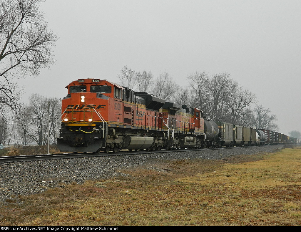 EMD ACe Leading A Freight
